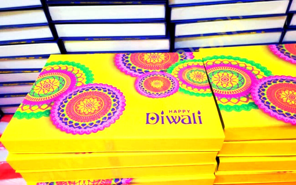 Diwali Gift Box In Dubai – Nut And Dry Fruits Premium | Dubai Nuts ...